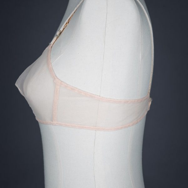 Exhibition: Lift & Separate: Technology and the Bra. Chapter 5 | The ...