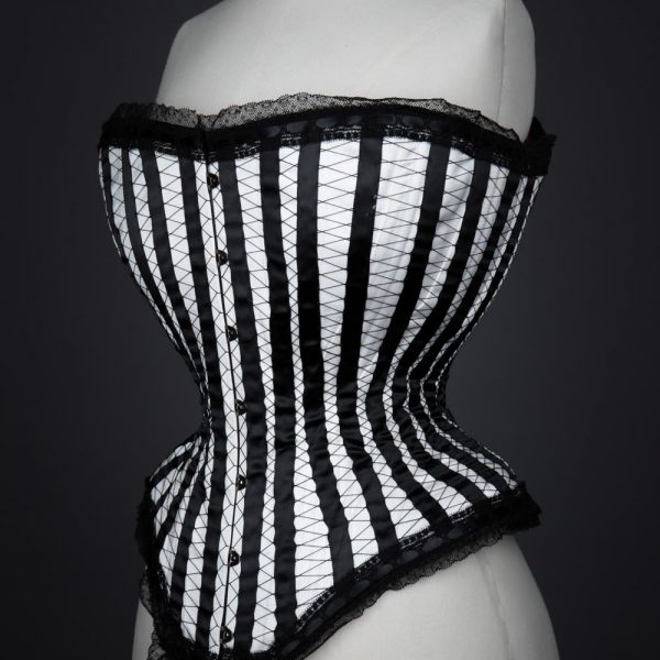 Exhibition: The Modern Corset Renaissance. Chapter 1 | The ...